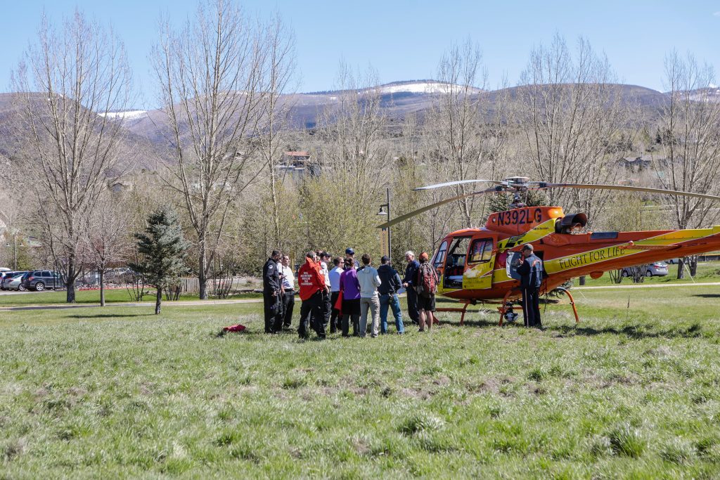 Vail Mountain Rescue and Eagle County paramedics train with helicopter ...