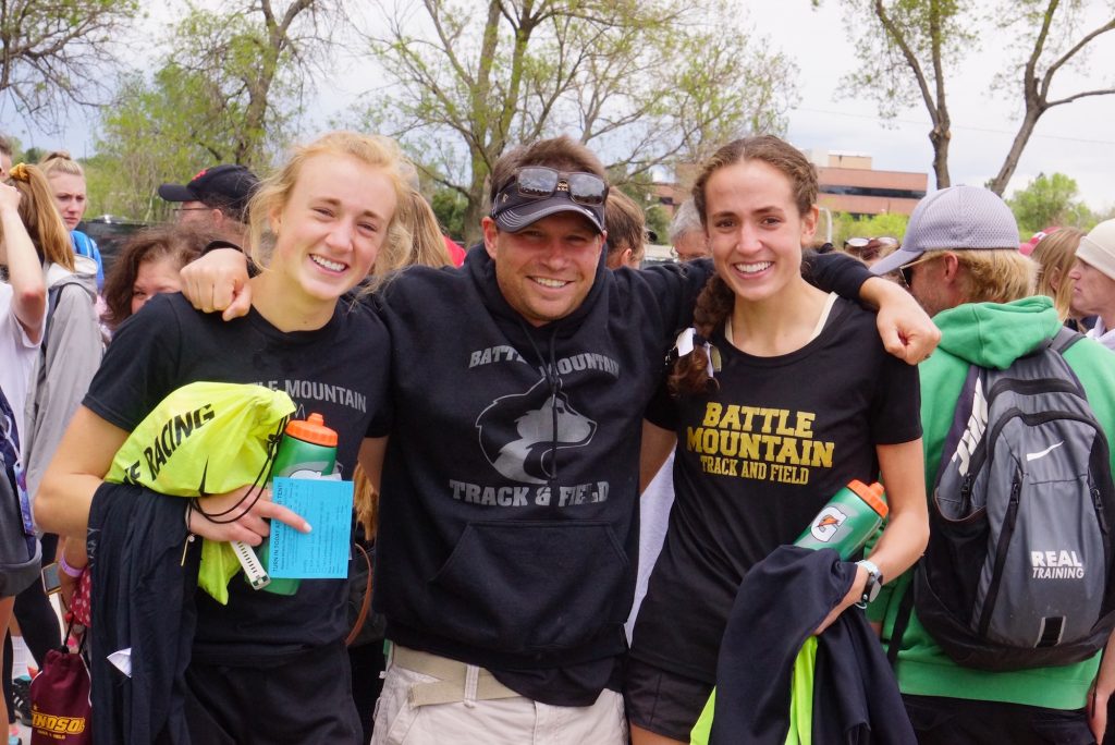 Battle Mountain’s Lizzie and Naomi go 1-2 in 1,600 | VailDaily.com