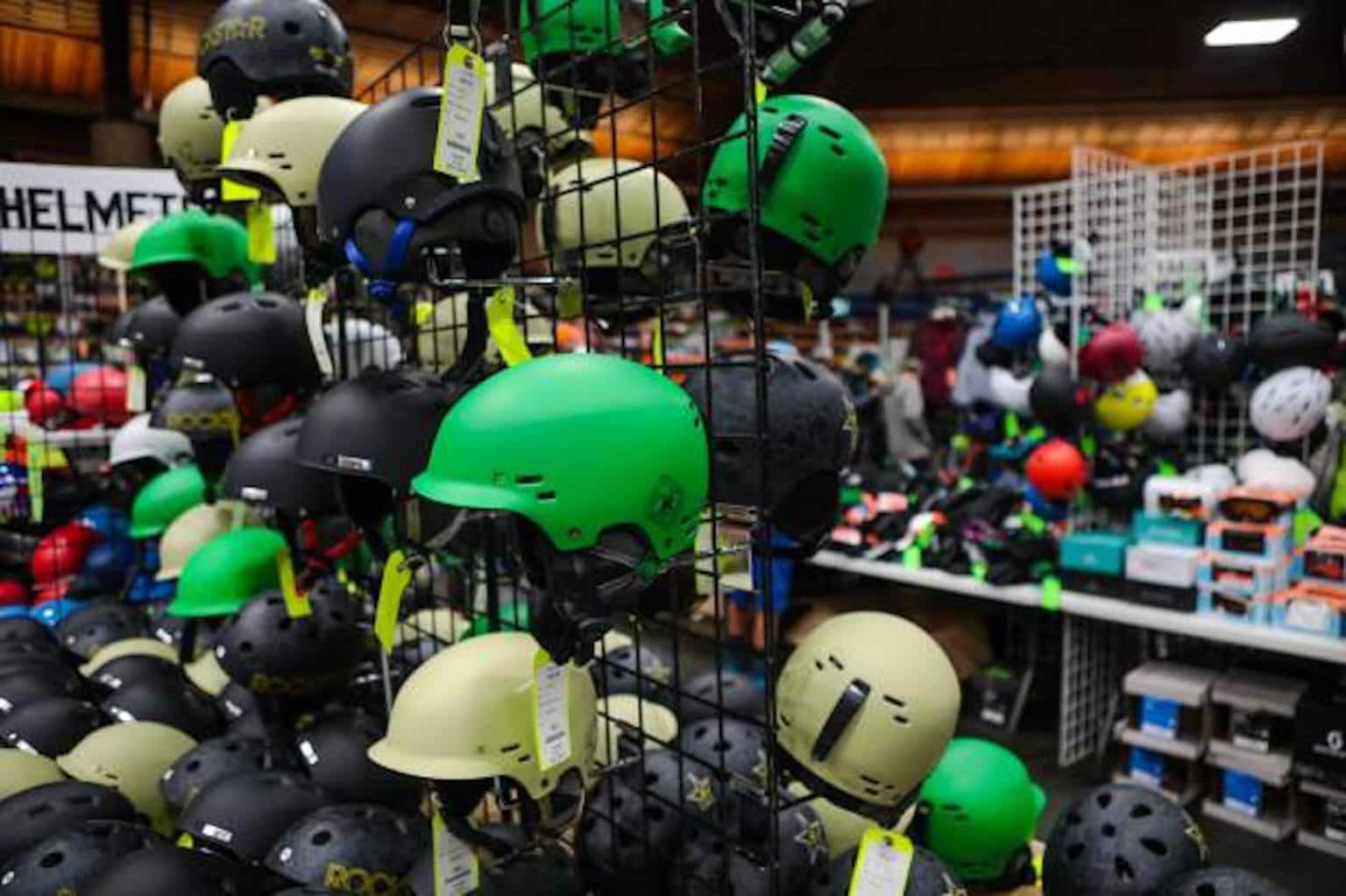 Free concerts at Gondola One, winter gear swap, last rounds at Vail ...