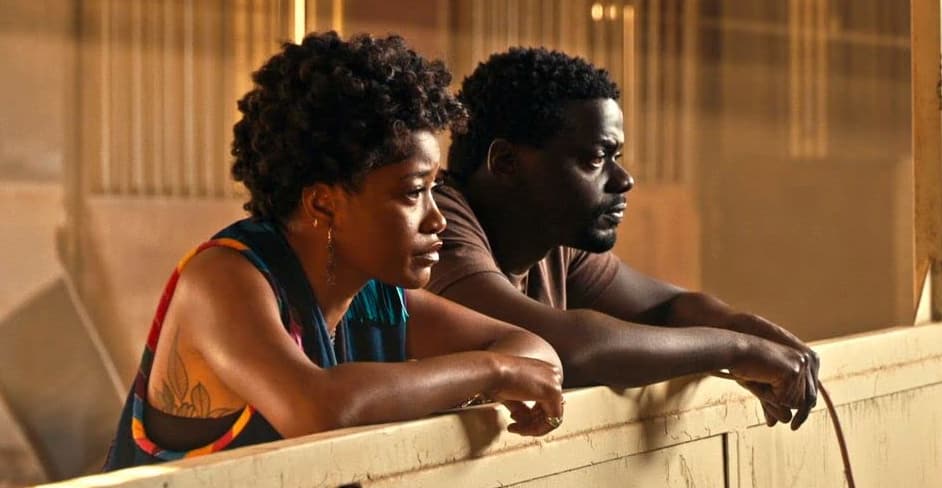 The Movie Guru: Jordan Peele’s “Nope” ambitious, “The Gray Man ...