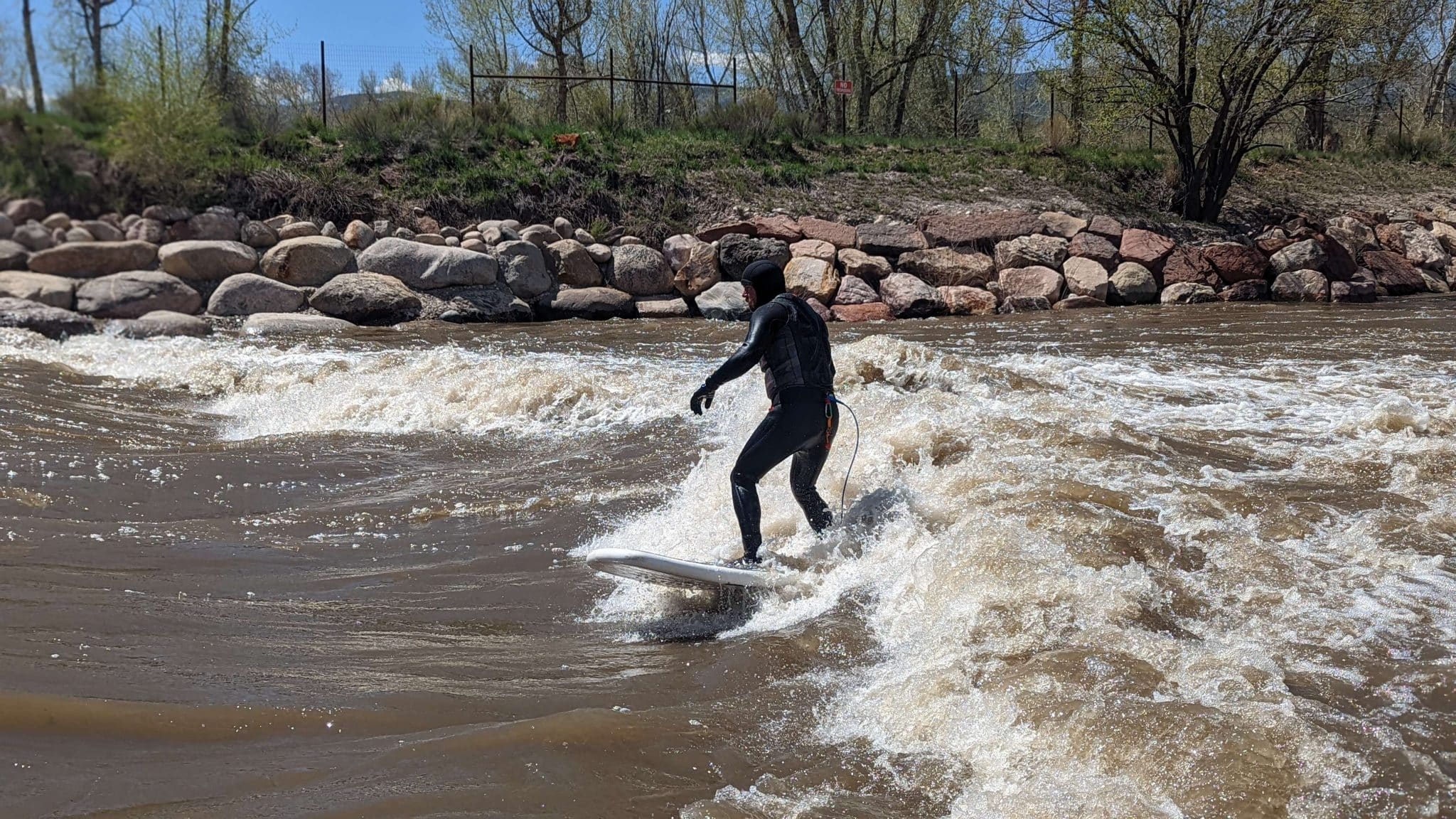 Friday ‘Beer and surf night’ to benefit the Eagle River Park wave ...