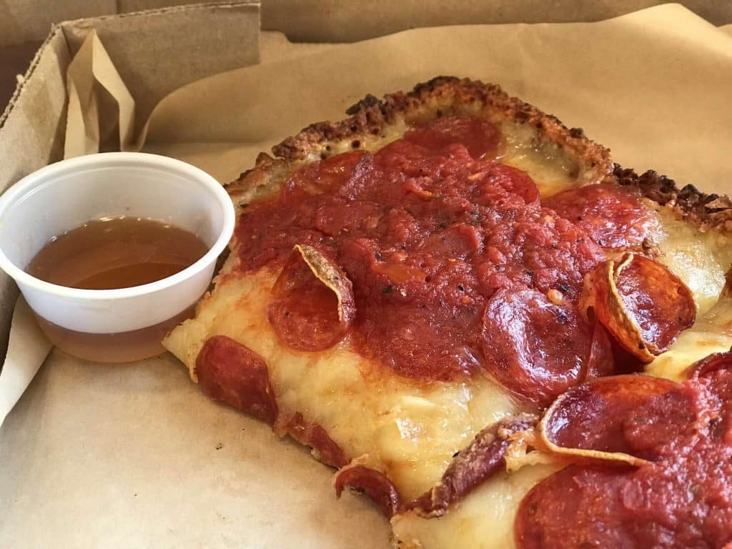 Alpine Pizza Company opens in Lionshead | VailDaily.com