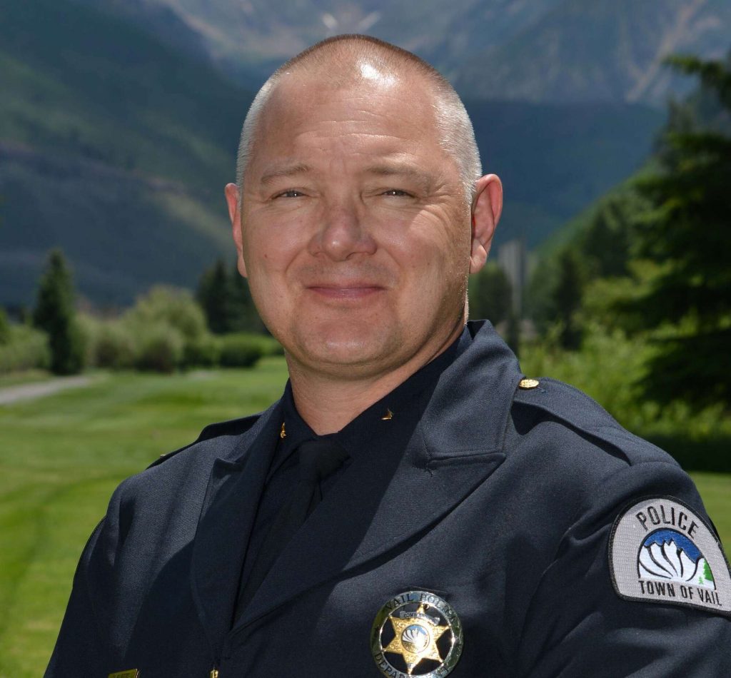 Craig Bettis, longtime police officer in Vail is hanging up his badge ...