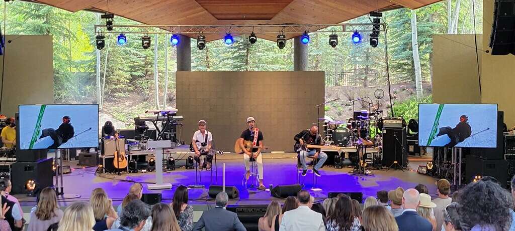 Michael Franti makes surprise appearance at memorial for Jeff Brausch ...