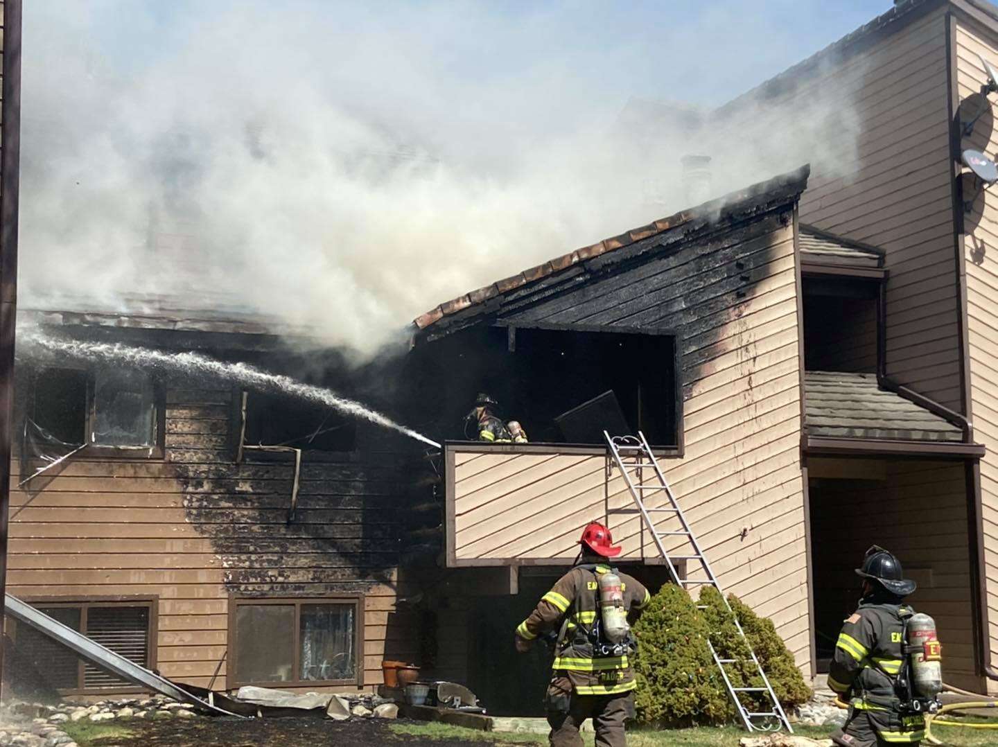 Crews gain control of structure fire at Sunridge Apartment in Avon on ...
