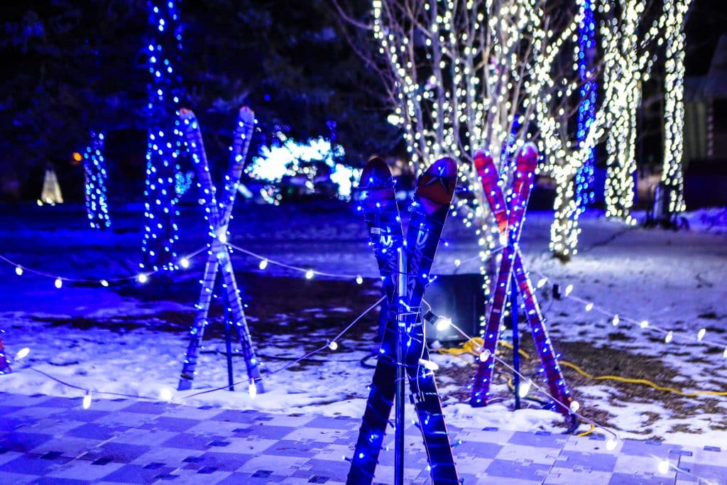 Walking in a winter wonderland: Vail lights up for holidays | VailDaily.com