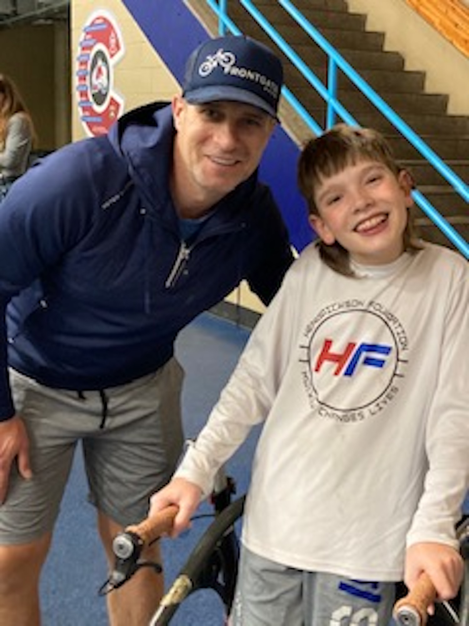 Dream comes true for young Avalanche fan during alumni weekend in Vail ...