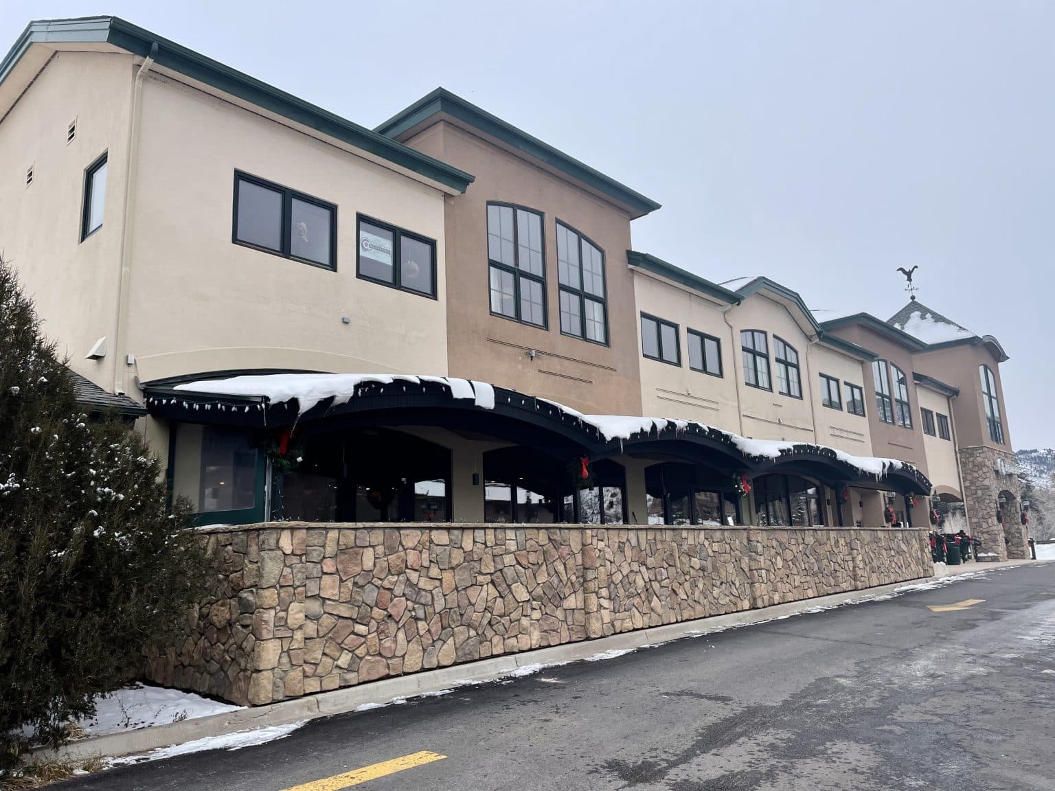 Northside restaurant group expands into two new locations in Edwards ...