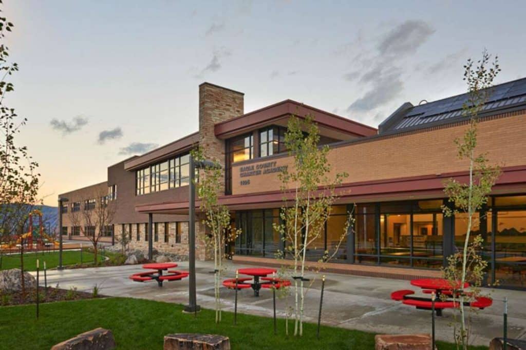 ¿Quién es ECCA? | VailDaily.com