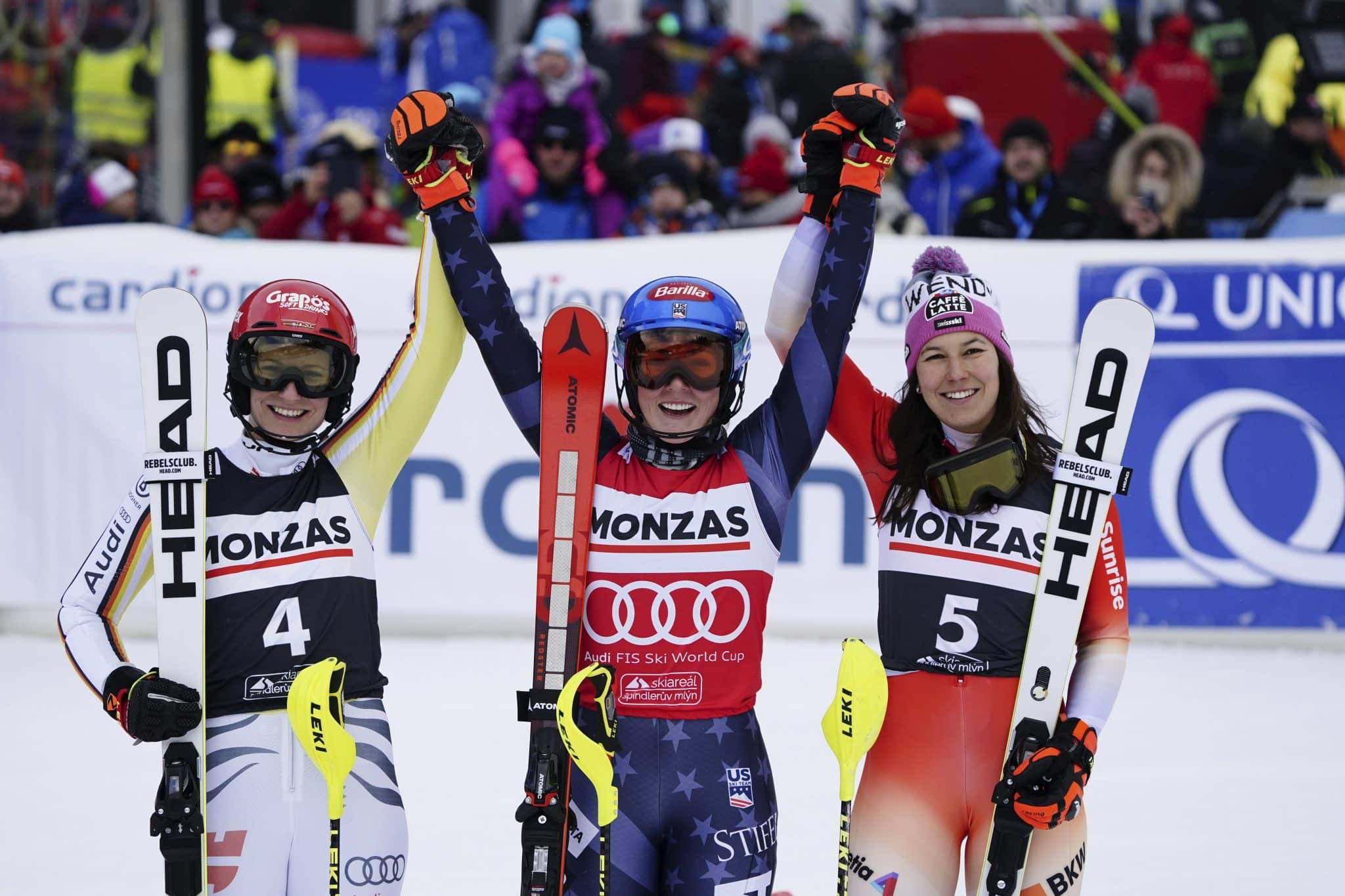 Shiffrin wins World Cup slalom to move within one win of Ingemar ...