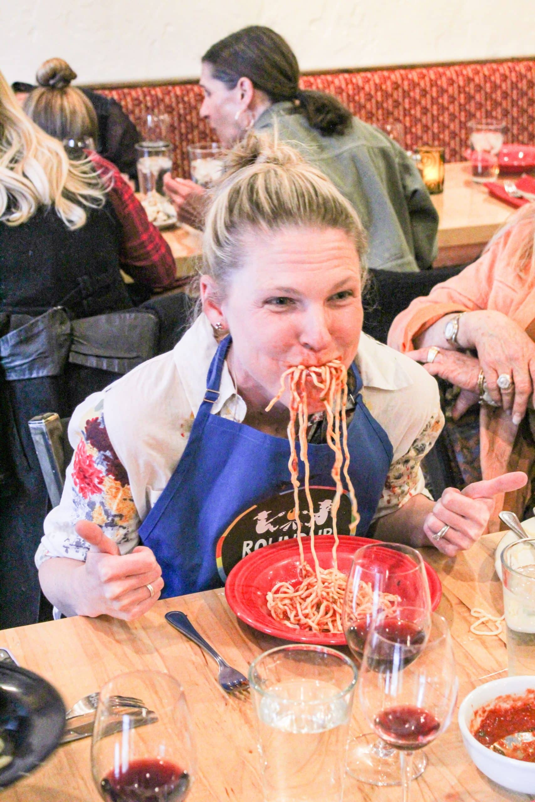 No hands spaghetti dinner raises funds and laughs for Roundup River Ranch | VailDaily.com