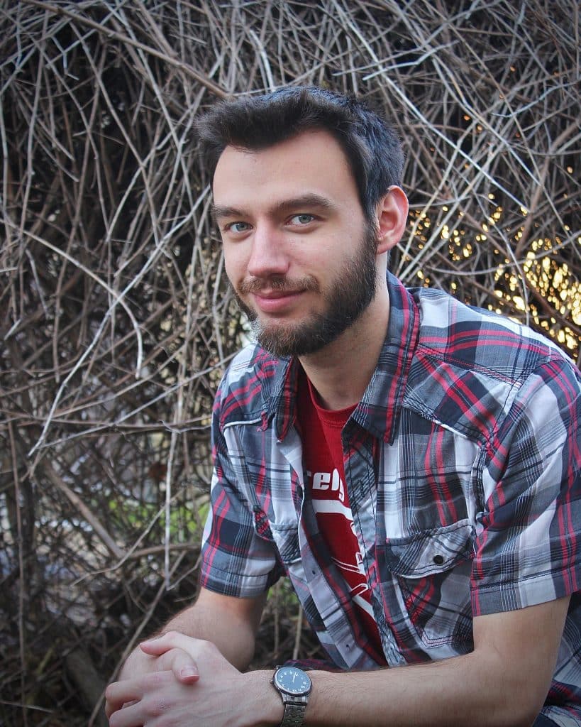 Writers on the Range: Old bones can be a small town’s movie stars ...