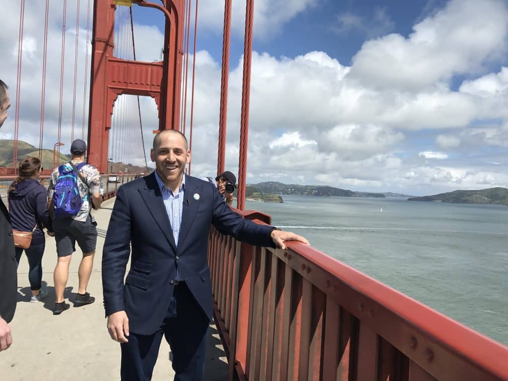 Kevin Hines shares his unlikely story of survival with Vail area ...