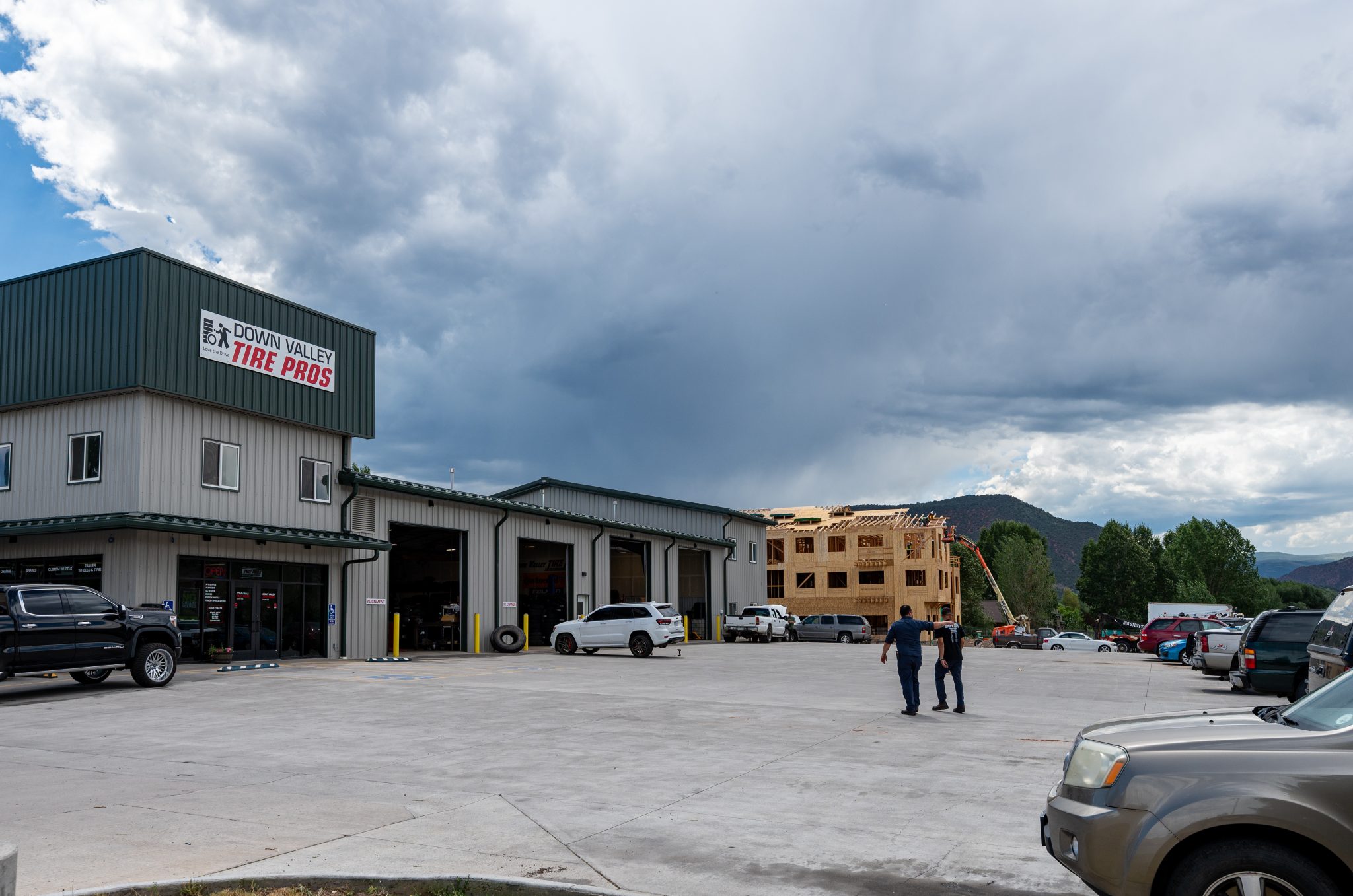 13 apartments, 3 commercial units being built on Highway 6 in Gypsum ...