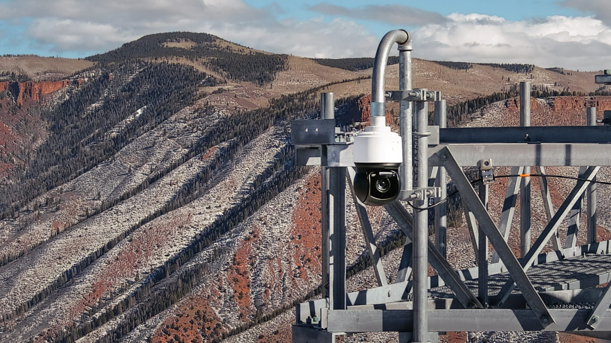 Another Colorado town is using AI cameras for early fire detection ...