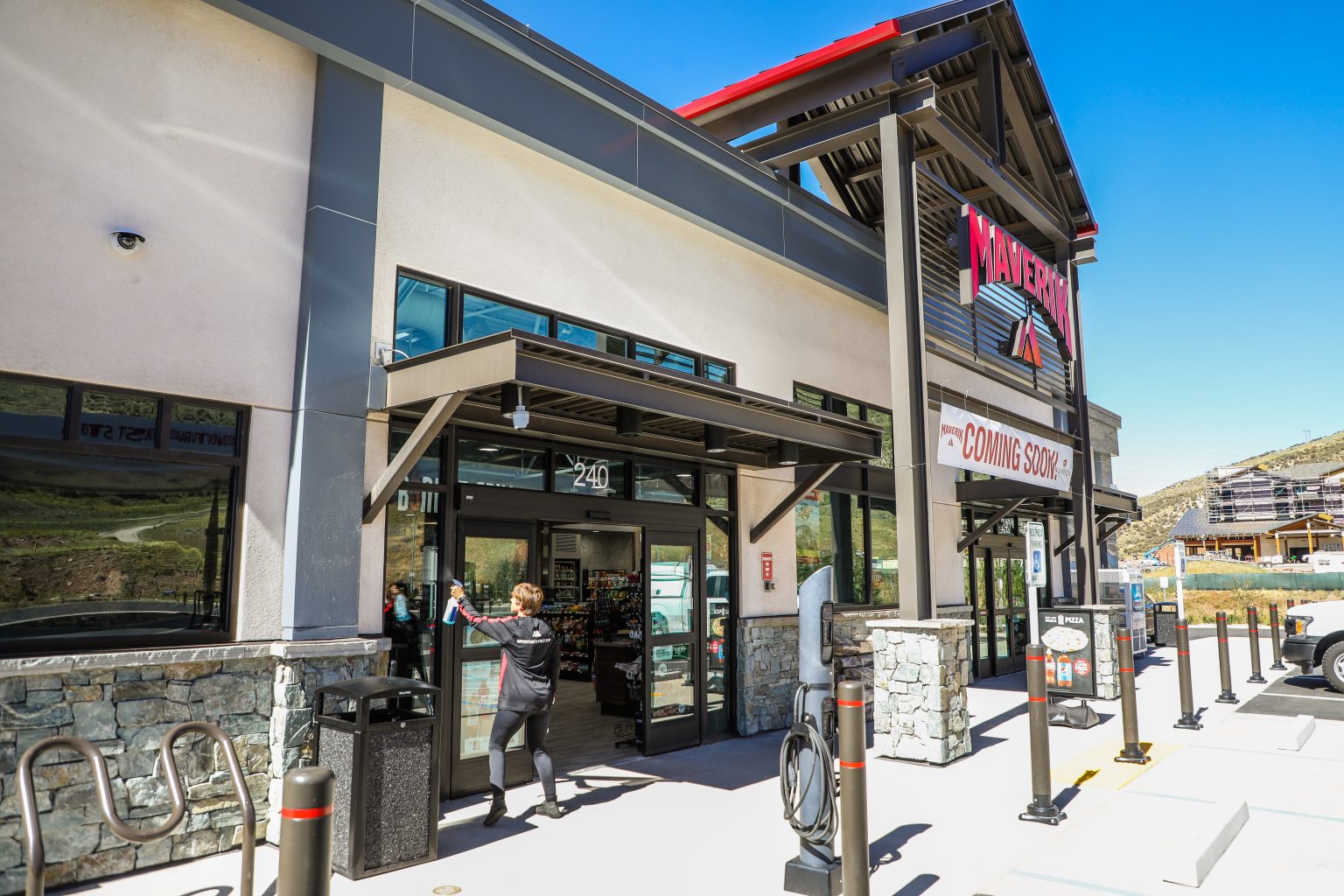 New Maverik station opens in Avon, with grand opening celebration set ...