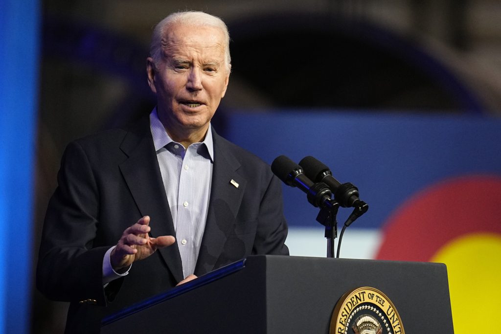 President Biden rails at Lauren Boebert while touting energy policy in ...