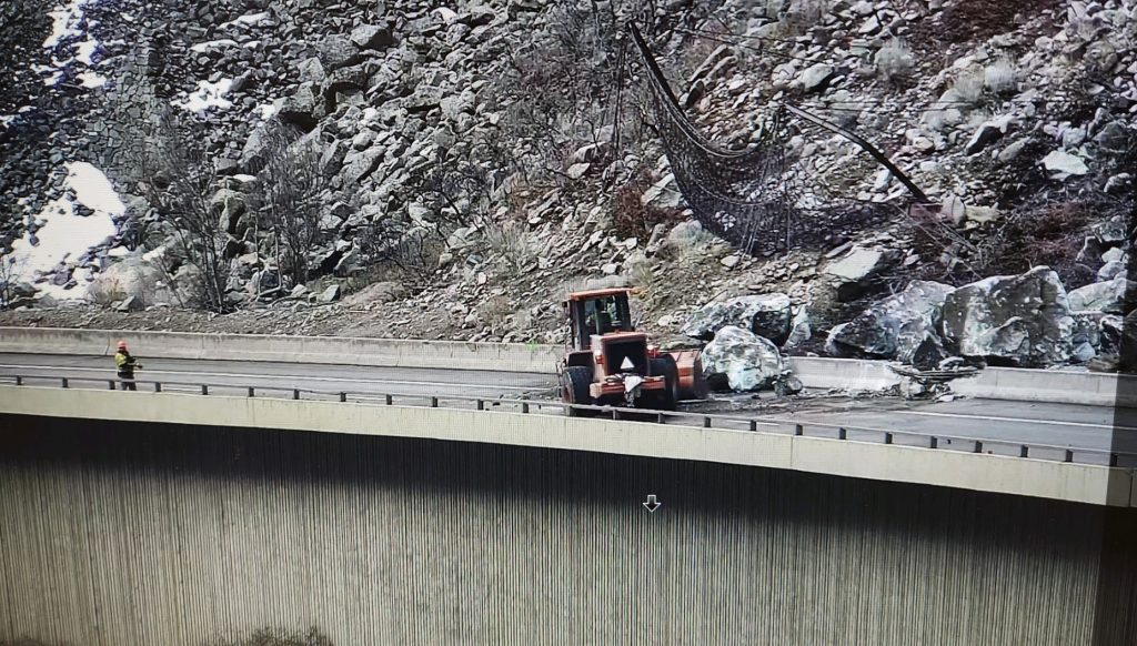 I-70 reopens following rock slide in Glenwood Canyon | VailDaily.com
