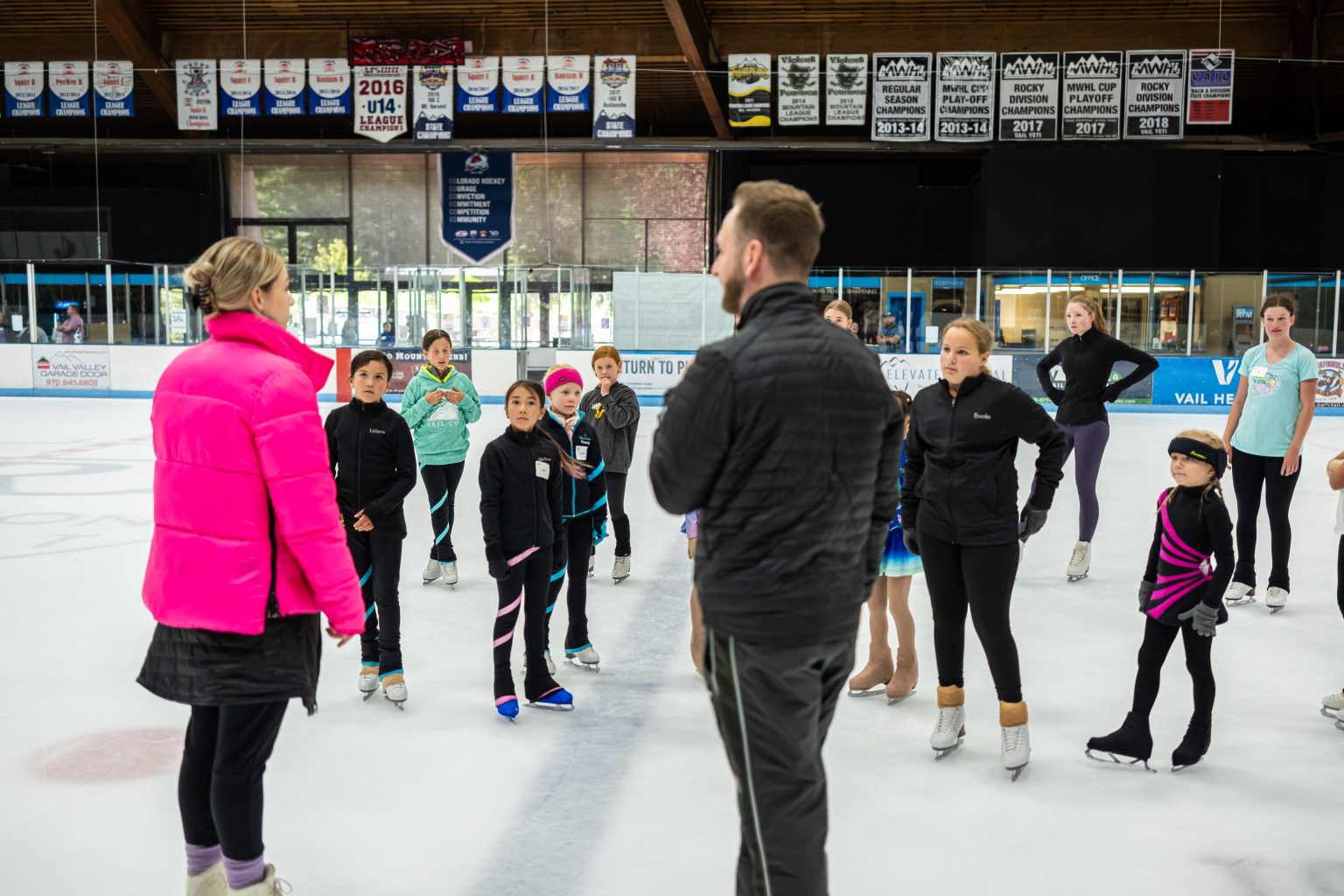 Olympic ice skater returns to Vail to host camp for kids and adults ...