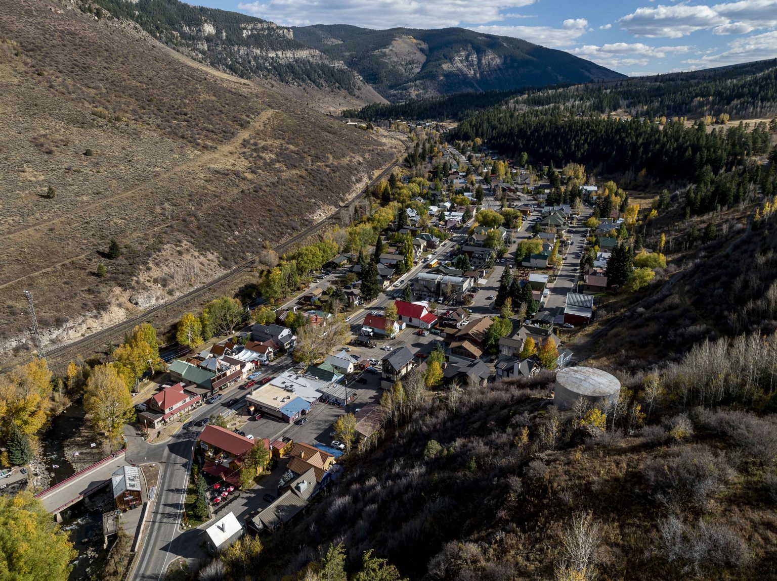 Minturn residents are mostly OK with their portion of a new powerline ...