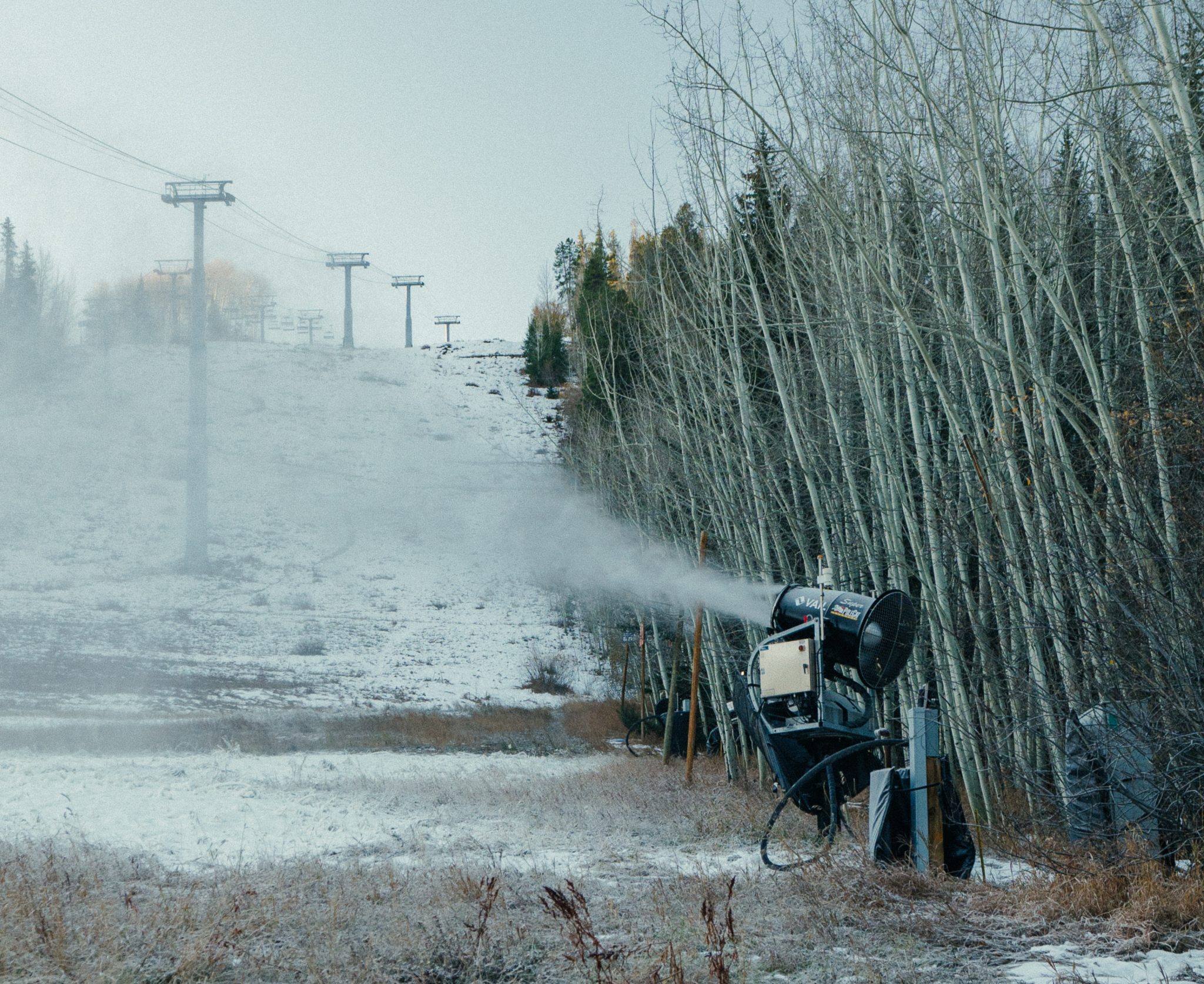 Vail Mountain fires up snow guns in anticipation of Nov. 15 opening ...