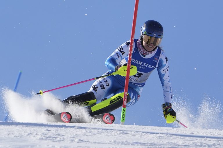 Paula Moltzan and Mikaela Shiffrin lead U.S. in slalom at 2025 FIS ...