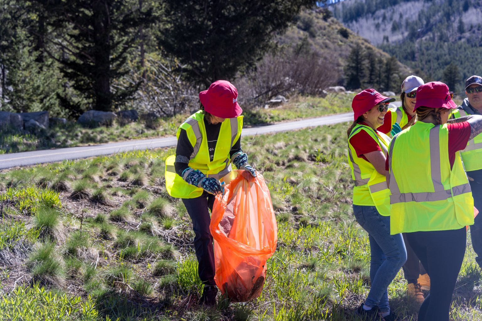 Hundreds of volunteers gather in Eagle County to clean up trash along ...
