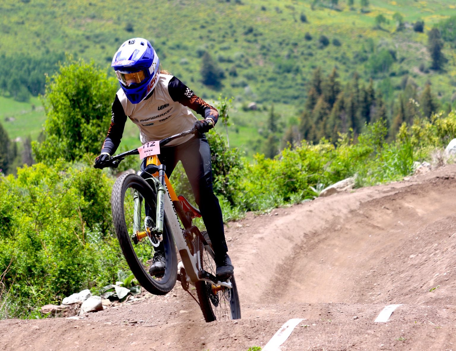 Mountain Games Athlete Team member wins second dual slalom title in ...