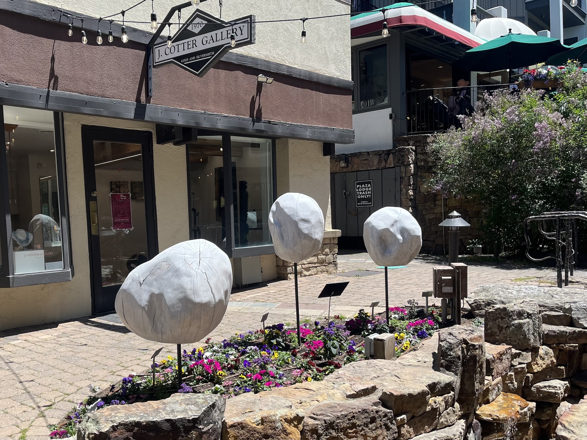 Soak up Vail’s art scene with the new Third Thursdays: Art Around the ...