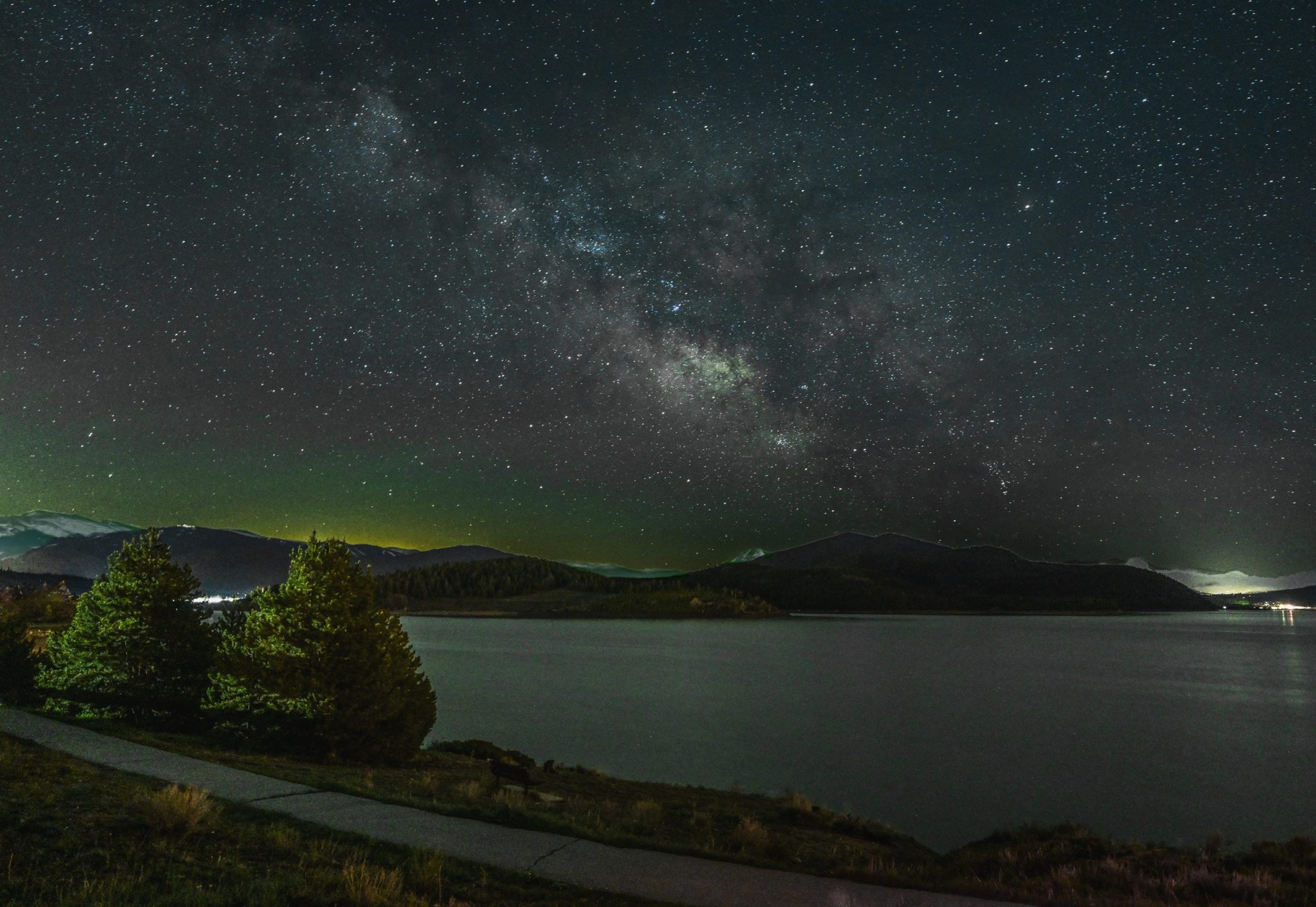 Colorado stargazers can witness ‘dueling’ meteor showers this month ...