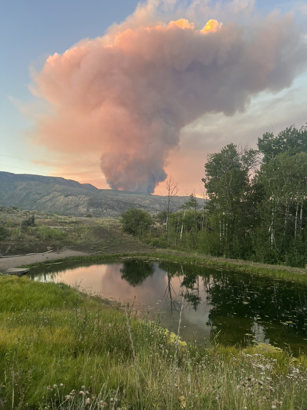 As Derby Fire in Eagle County displaces residents and animals ...
