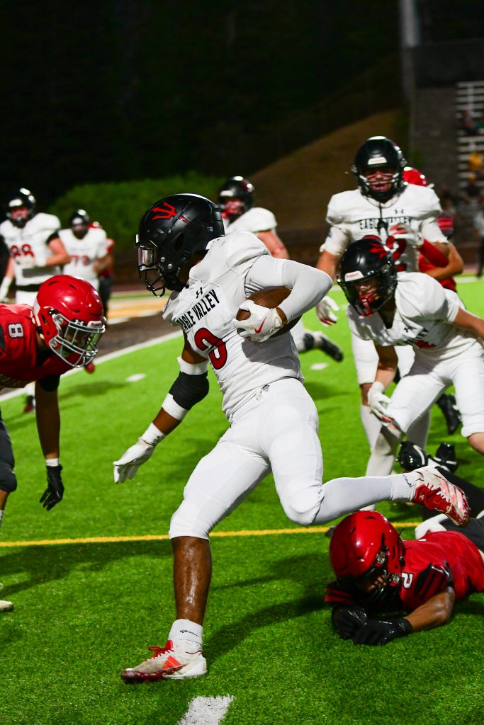 Eagle Valley football off to undefeated start after trouncing Grand ...