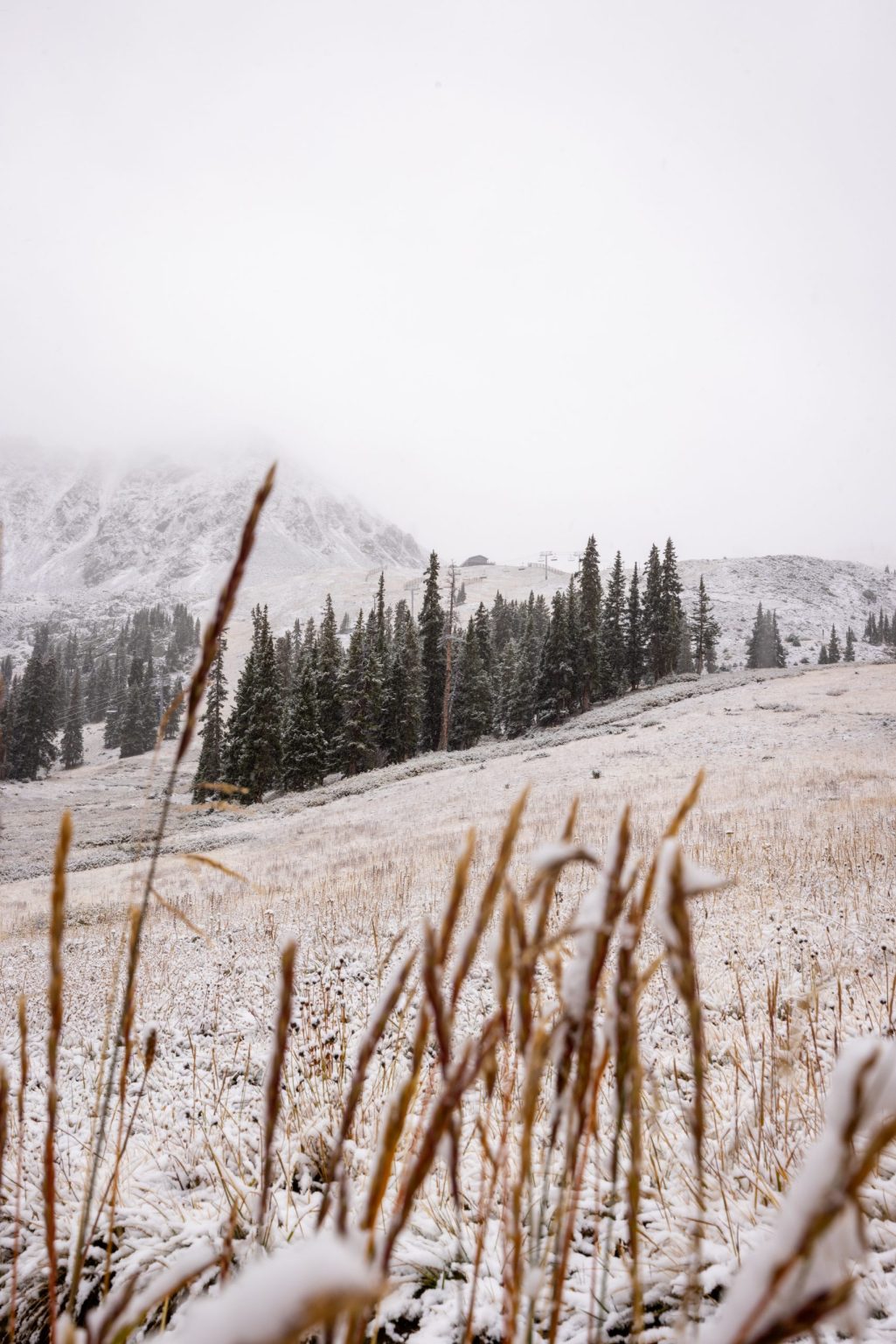 Sloppy September storm sprinkles Colorado ski slopes in snow — with one ...