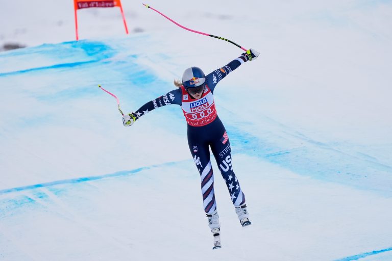Lindsey Vonn secures third-straight World Cup downhill podium in Val d ...