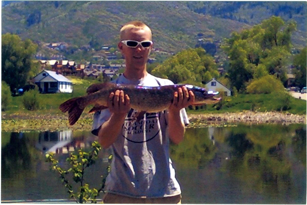 Man catches 31-inch pike in Casey’s Pond | SteamboatToday.com