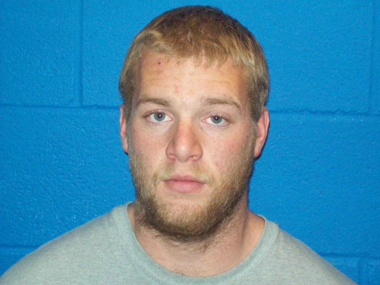 Boot prints in snow lead to 2 Steamboat arrests | SteamboatToday.com