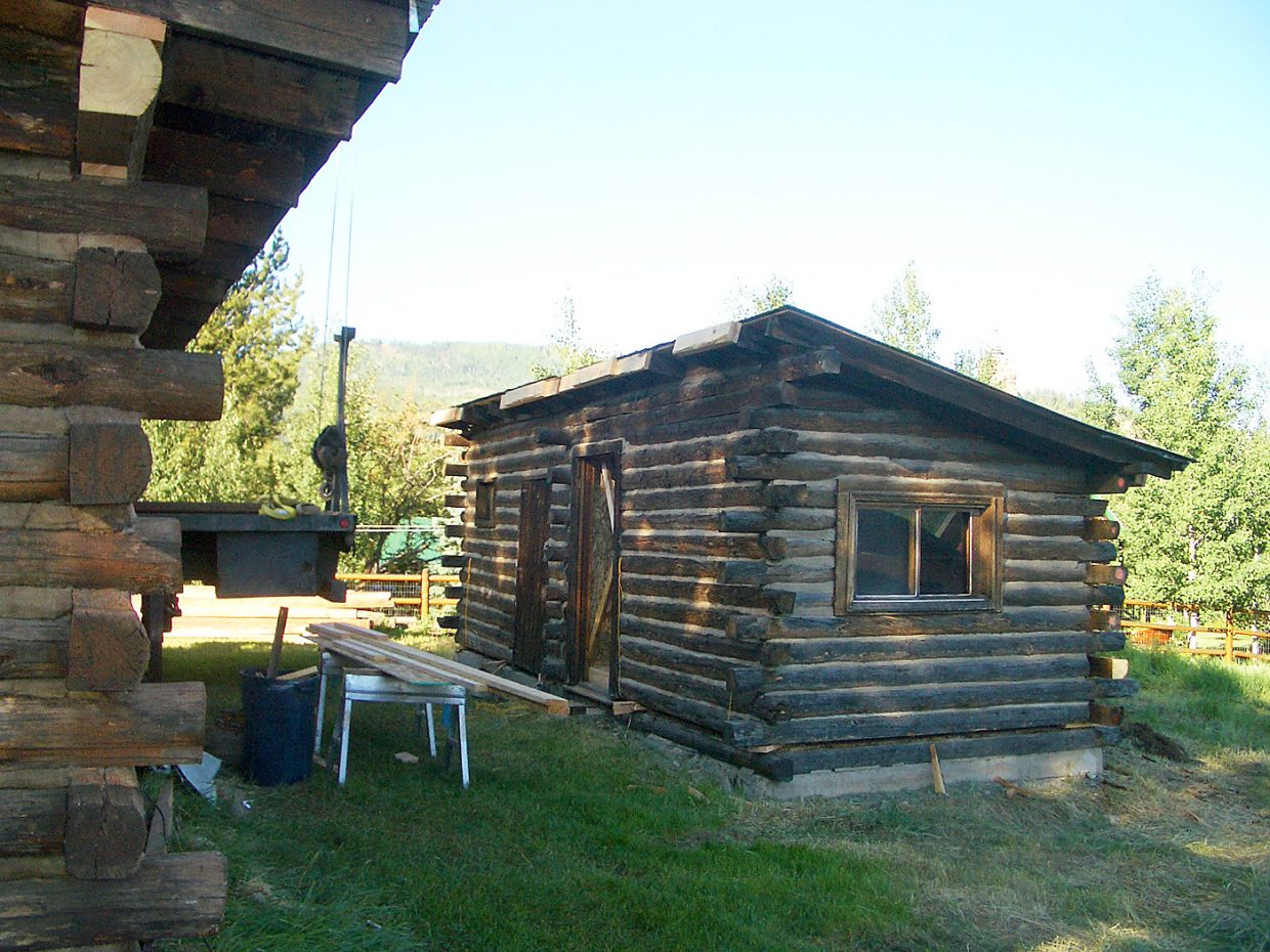 Historic log writing cabin of famous Steamboat author John Rolfe ...