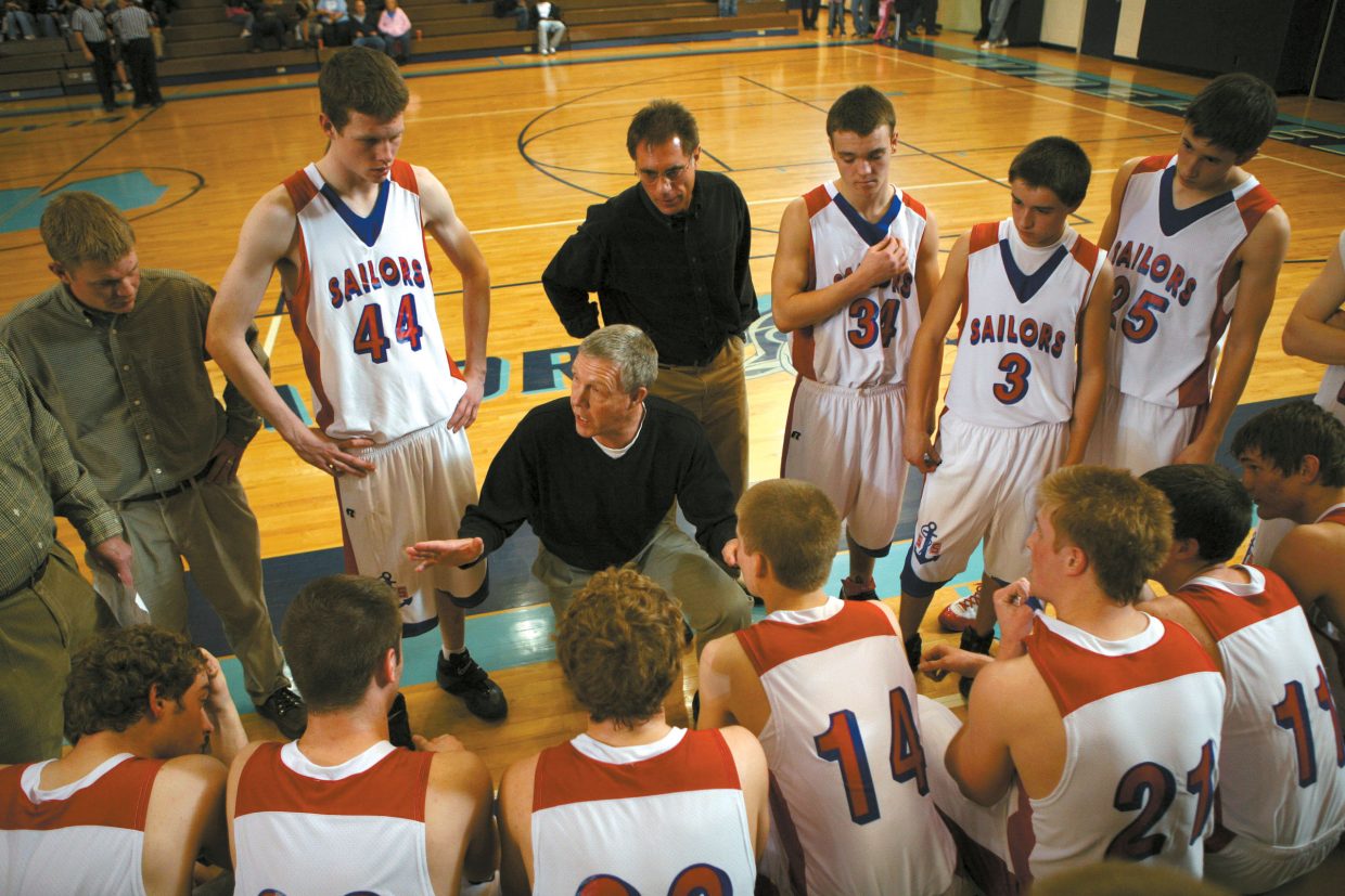Meek retires after 34 years as SSHS head basketball coach ...