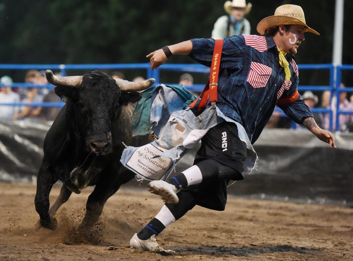 Photo Gallery: Bulls and Bands | SteamboatToday.com