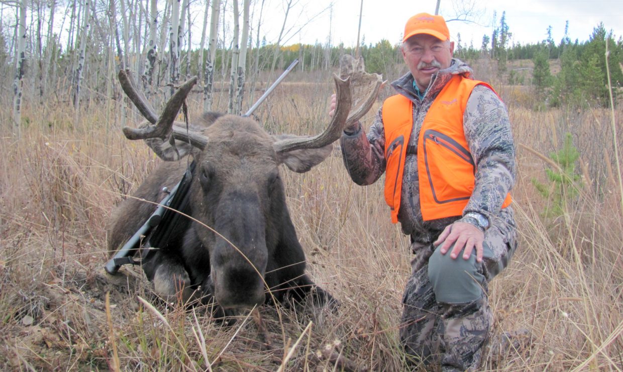 Colorado Hunter: Colorado bull moose hunter gives back more than he ...