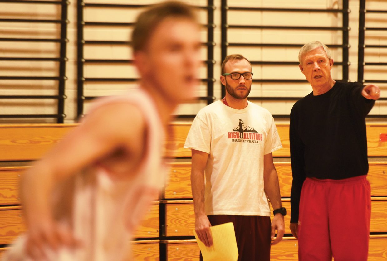 Passion for the game draws former Steamboat coach Kelly Meek back to ...