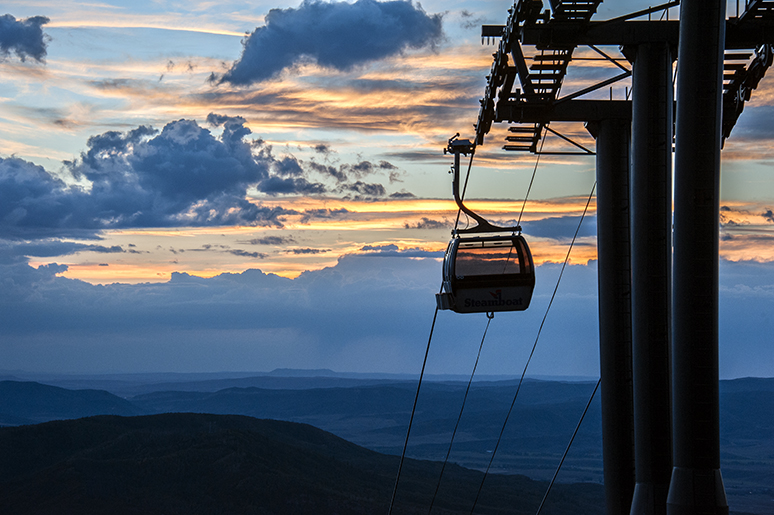 Best of the Boat place for a first date: Sunset Happy Hour ...