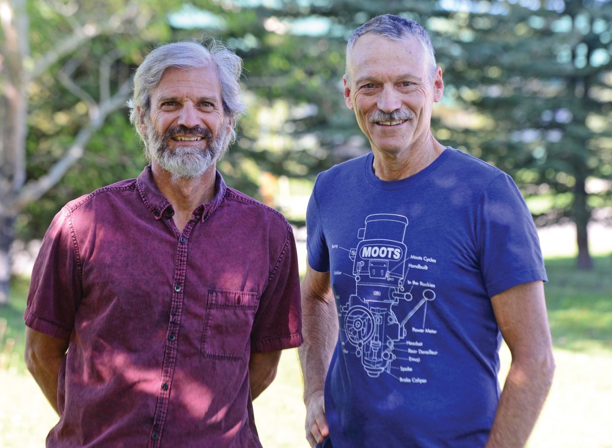 Bob Congdon, Mike Loomis mountain bike 680 miles of Baja Divide ...