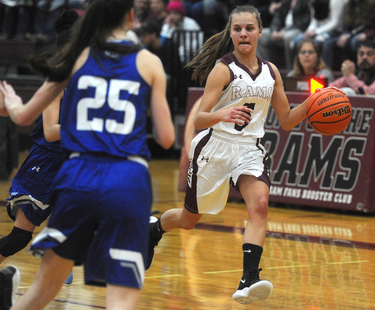 Soroco girls basketball's offense collapses in second half, falls to De ...