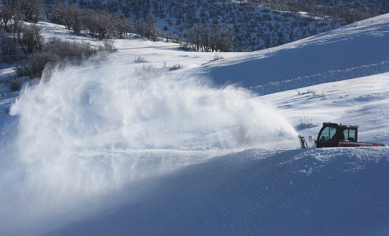 App expands service to help Steamboat homeowners arrange for snow ...