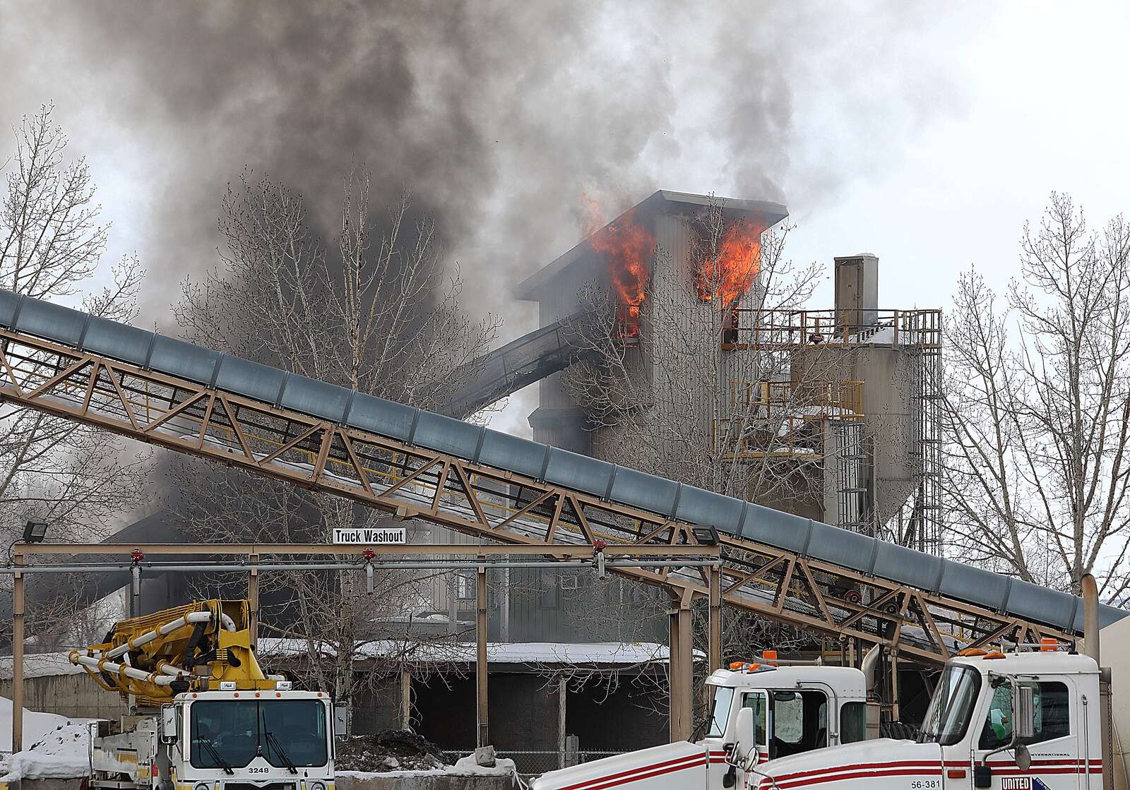 Fire engulfs tower at Steamboat concrete plant | SteamboatToday.com