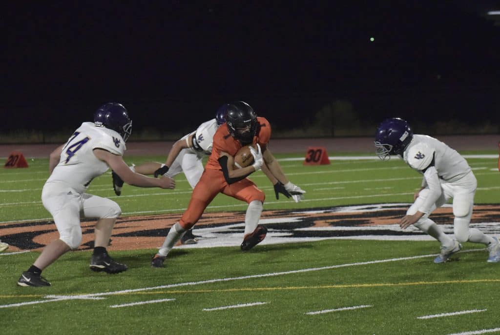 PHOTOS: Hayden football dominates homecoming game | SteamboatToday.com