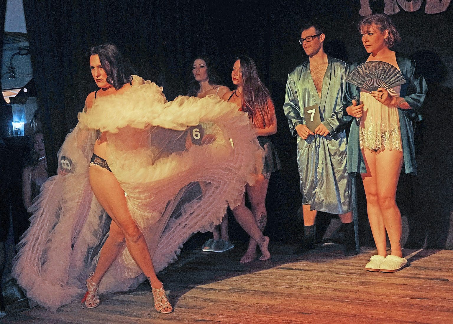 PHOTOS: Mod Vaude brings murder mystery and plenty of twists to stage | SteamboatToday.com