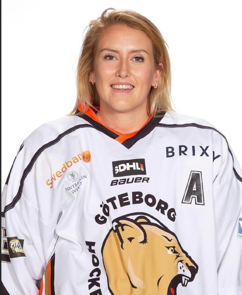 Doing exactly what she wants to do, Steamboat hockey star sets up for ...