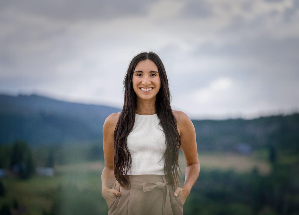 Angelica Salinas announces campaign for Routt County Commissioner ...